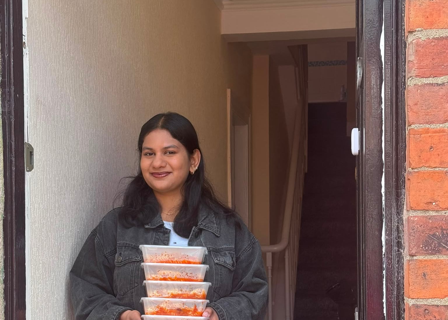 'Food is food - it doesn't matter who you are' - Indian woman in ...