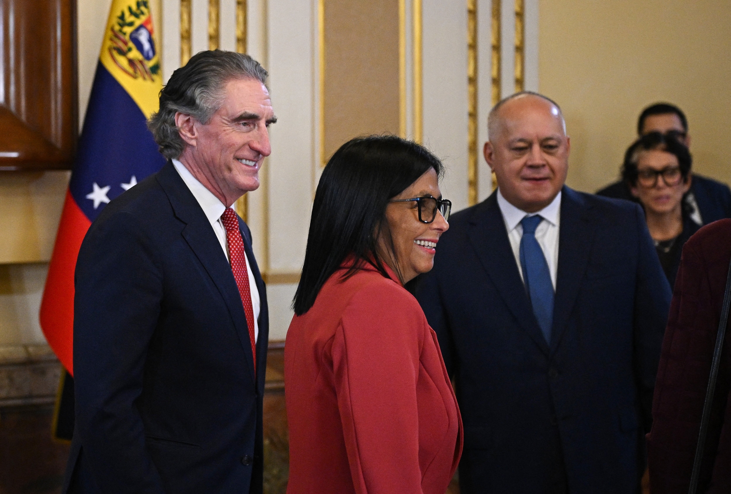 The silent war for Venezuela's gold: Troops move in, mafias flee ...