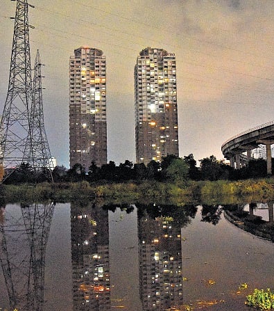 Kerala High Court nod to demolish army towers in Vyttila