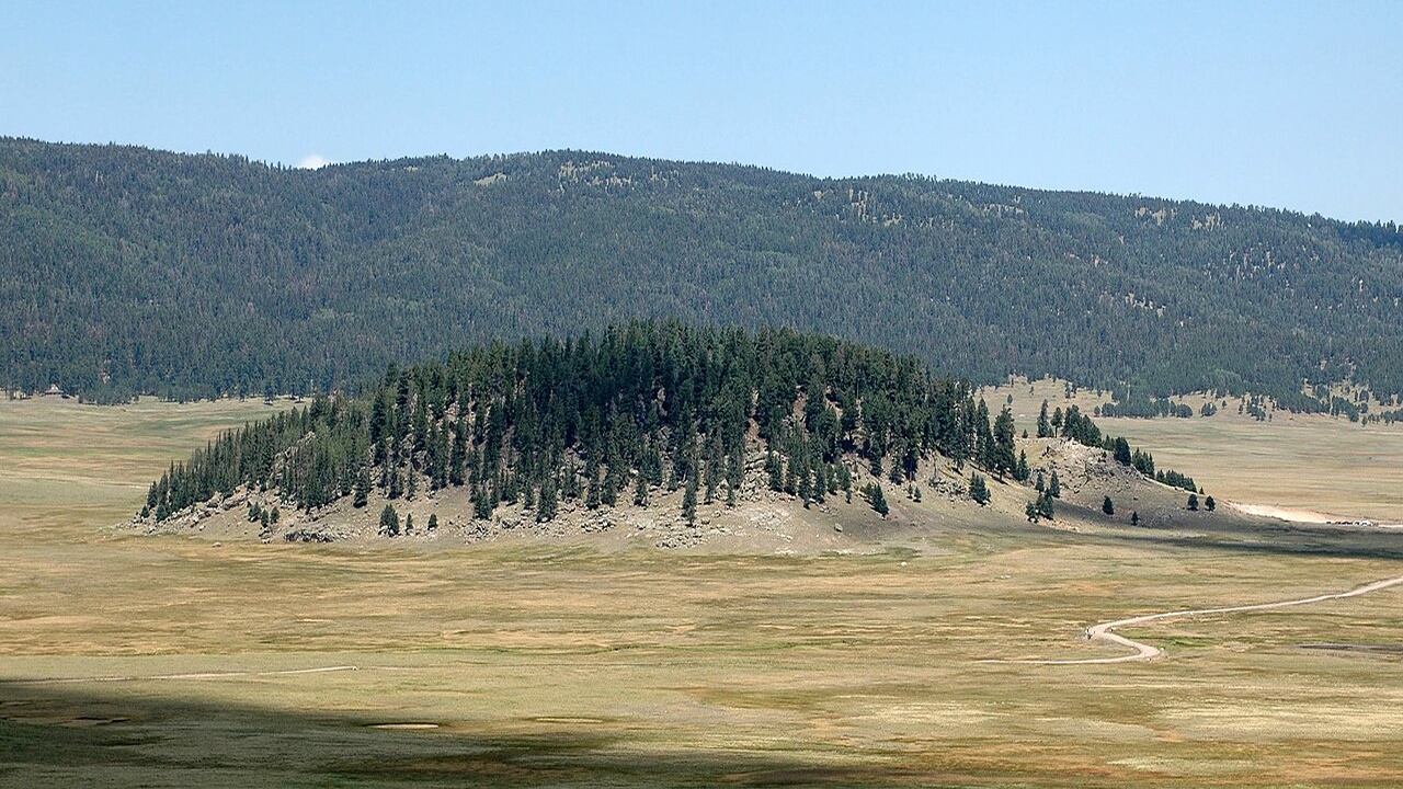 New Mexico’s Valles Caldera swallowed a mountain whole, and now elk ...