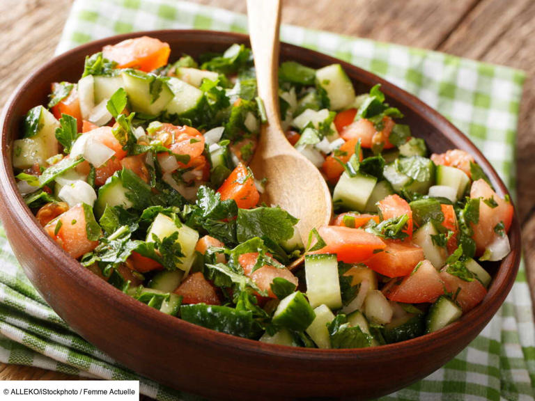 Salade shirazi : la recette qui sent bon l’été, un classique de la ...