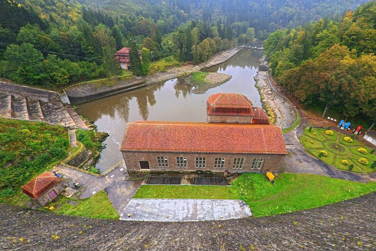 7 mln aut zniknęło z Polski w jednym dniu. Kilka znalazło się w ...