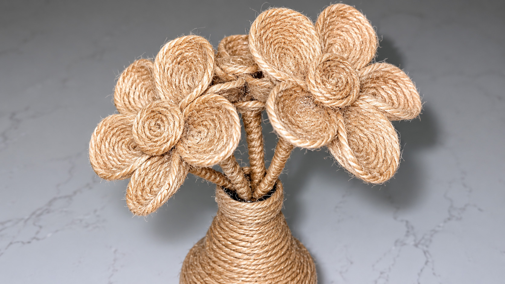 Craft beautiful everlasting flowers using only natural eco materials