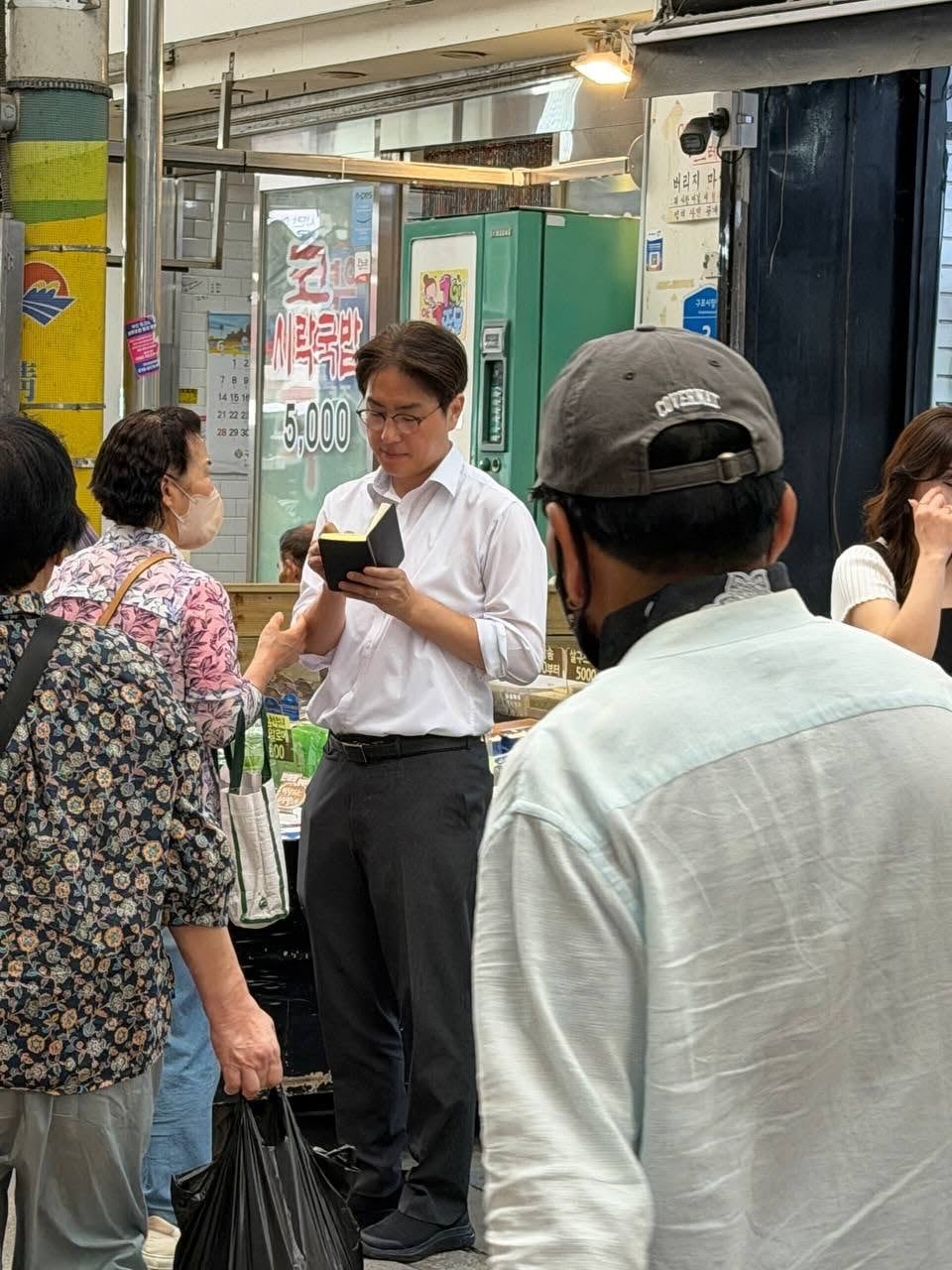 Ha Jung-woo resumes local outreach, stresses AI sovereignty