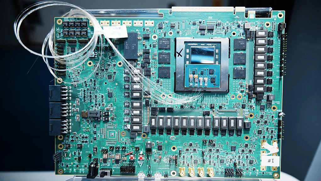 Breakthrough chips shrink supercomputer power to pocket size