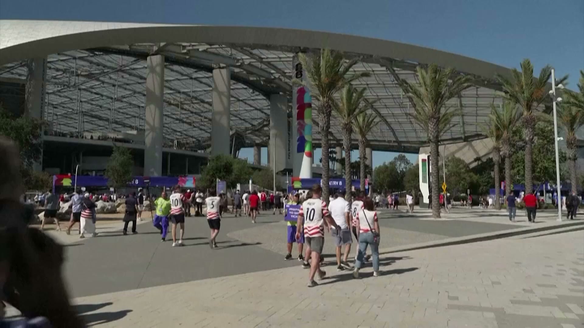 USA make impressive start to World Cup campaign in front of Hollywood stars