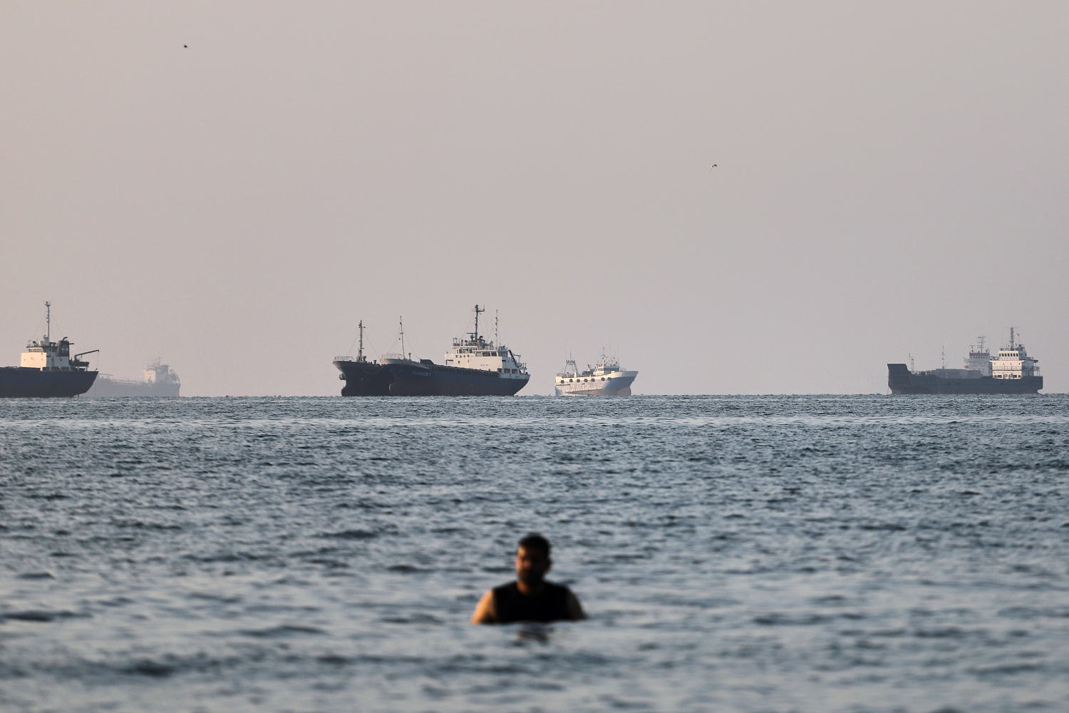 US.-Iran deal expected to reopen Strait of Hormuz, could be signed ...