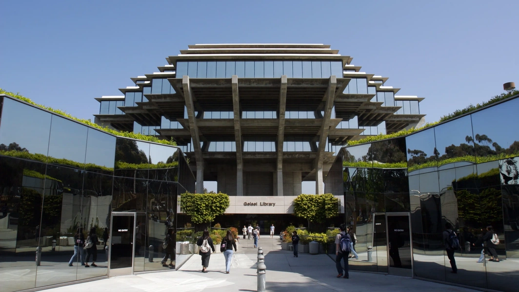 Bachelor’s in computer science: Programs, costs, and careers