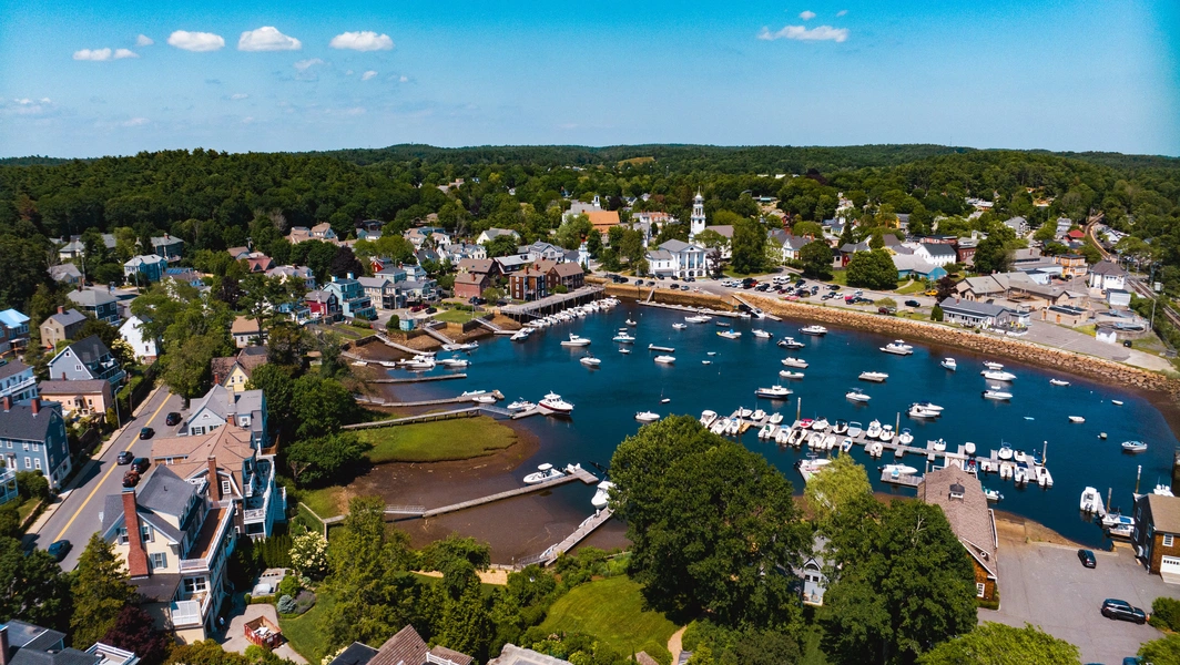 13 small towns immortalized on the big screen
