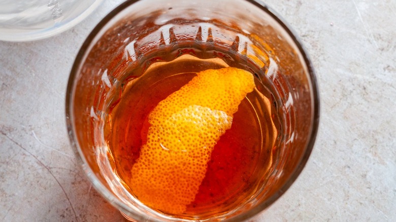 Classic Sazerac cocktail recipe
