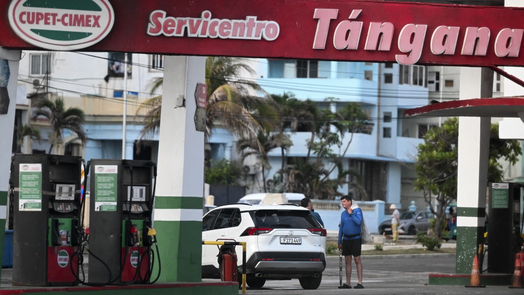 Díaz-Canel unveils sweeping economic decentralization plan