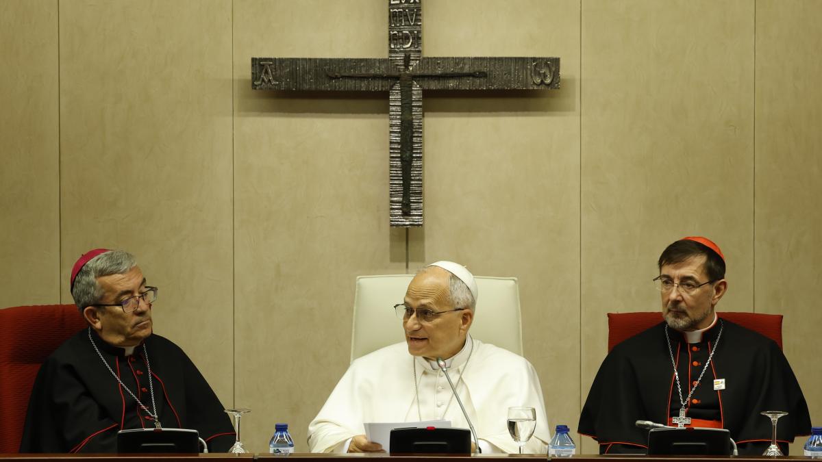 Luis Argüello, tras la visita del Papa León XIV: «el Papa se ha ido ...