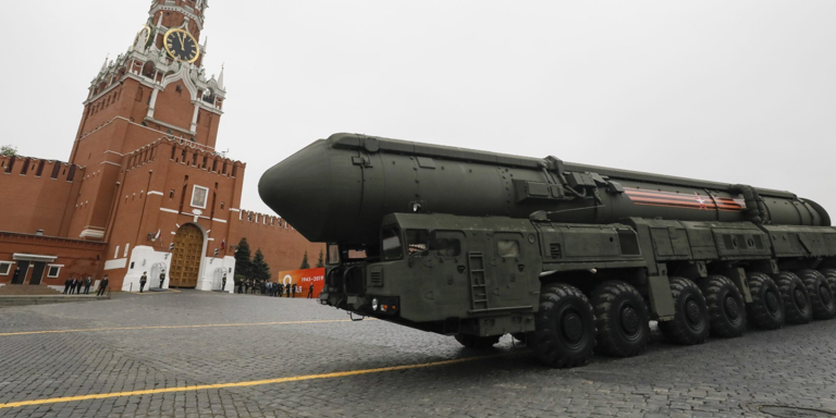 Russia may launch Oreshnik missile to project strength after Russia Day