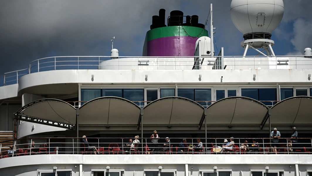 Experts flag germ hotspots for Bahamas cruise travelers