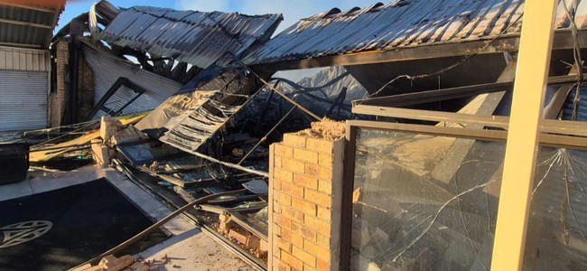 Massive warehouse fire destroys industrial building in Johannesburg