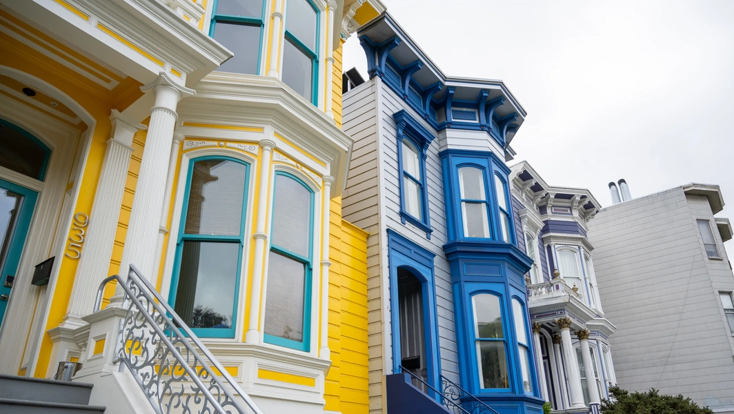 Exploring the craftsmanship of Victorian homes