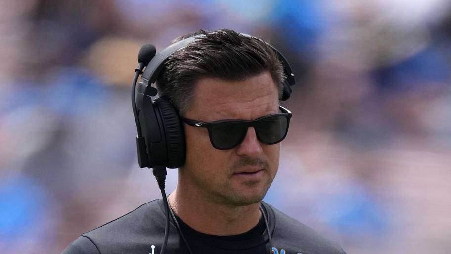 Bob Chesney blueprint: A refreshed Nico Iamaleava can smash UCLA ...