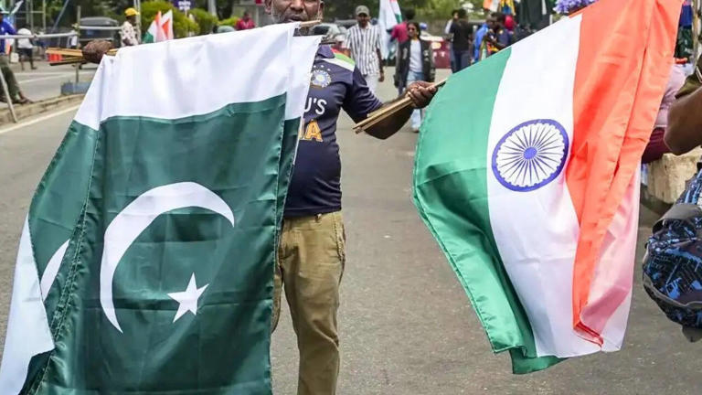 India vs Pakistan live streaming: When and where to watch IND vs PAK ...