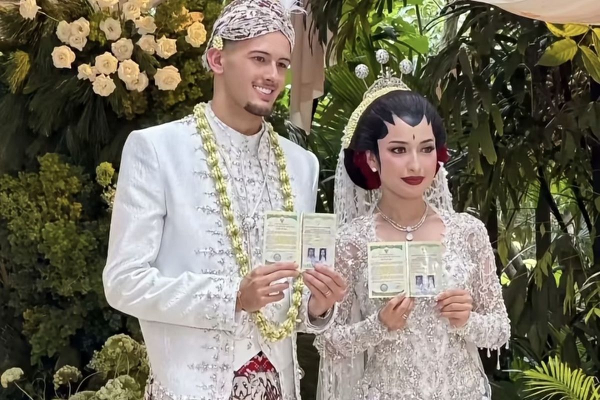 Sudah resmi menikah, begini perjalanan cinta Jennifer Coppen dan Justin ...