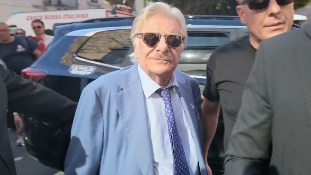 Giancarlo Giannini si schiera con De Gregori: “Cantanti e attori ...