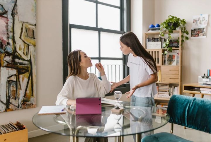 15 little things parents do that make life harder for kids