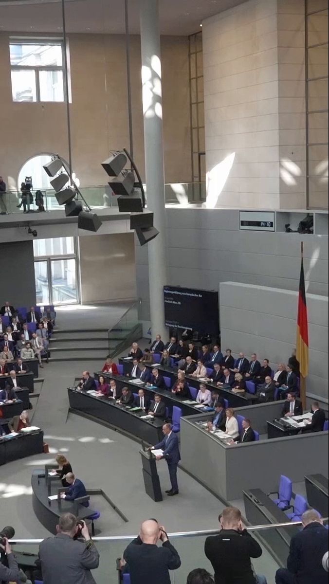 Bundestag spart bei Diäten - einige Länder erhöhen