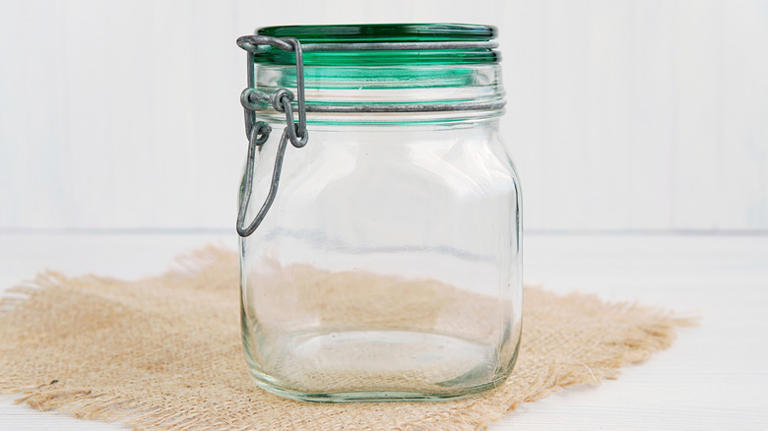 Before you plant your veggies, test your soil with this mason jar hack