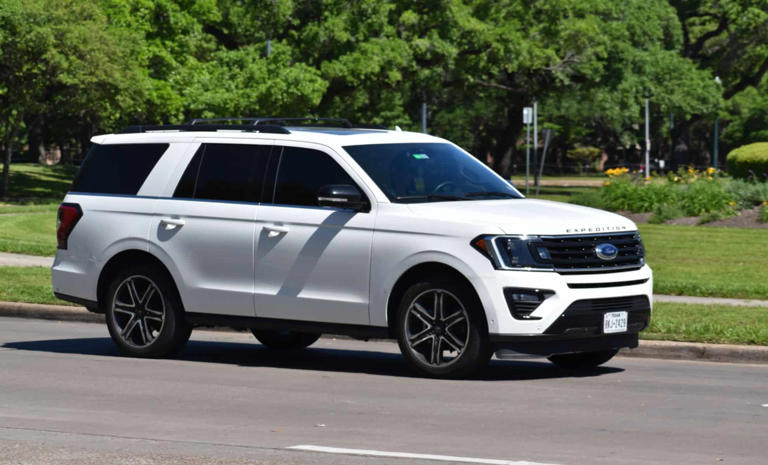 Over 548,000 Ford vehicles recalled as growing safety concern triggers ...