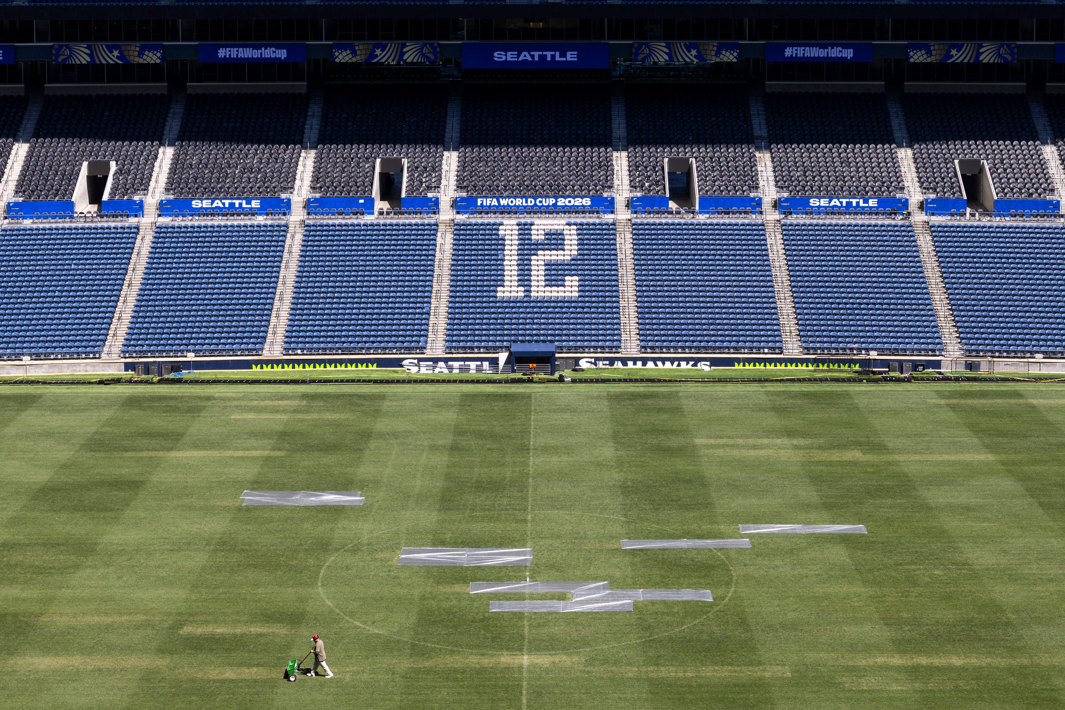 Is FIFA changing turf at Lumen Field in Seattle for 2026 World Cup?
