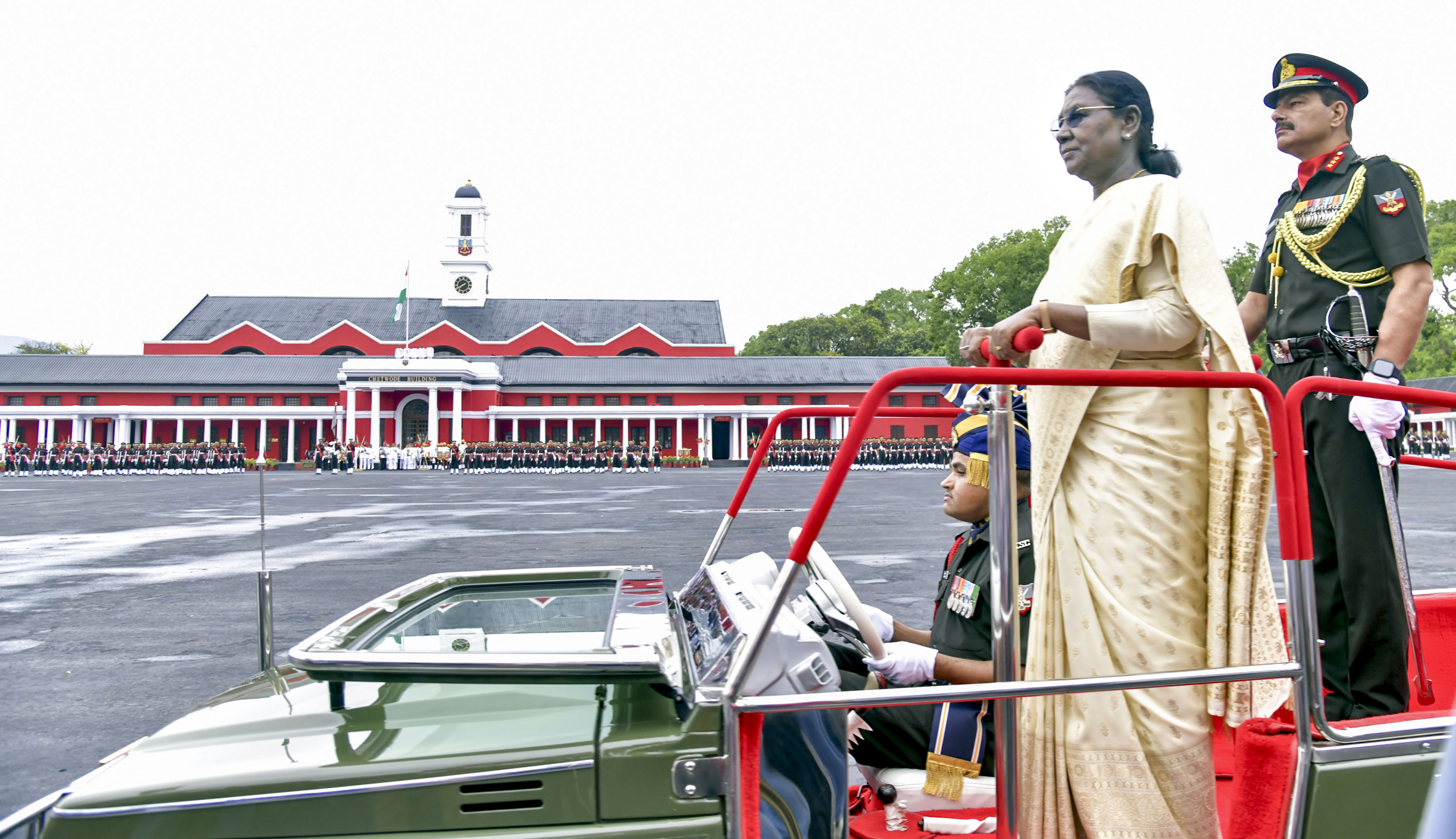President Murmu reviews IMA passing out parade; first batch of nine ...