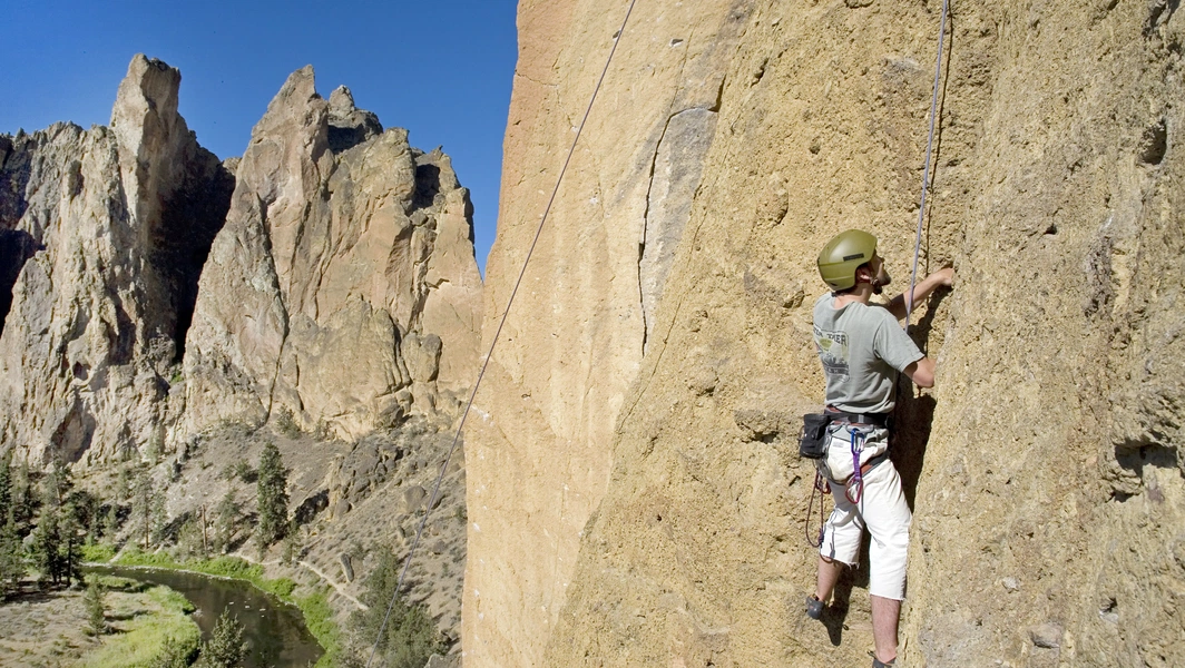 4 striking desert landscapes in Oregon