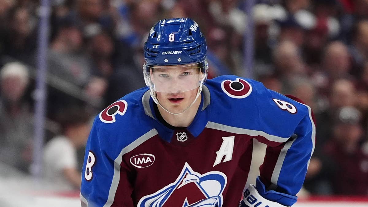 Joe Sakic sends clear message on Avalanche's future after postseason ...