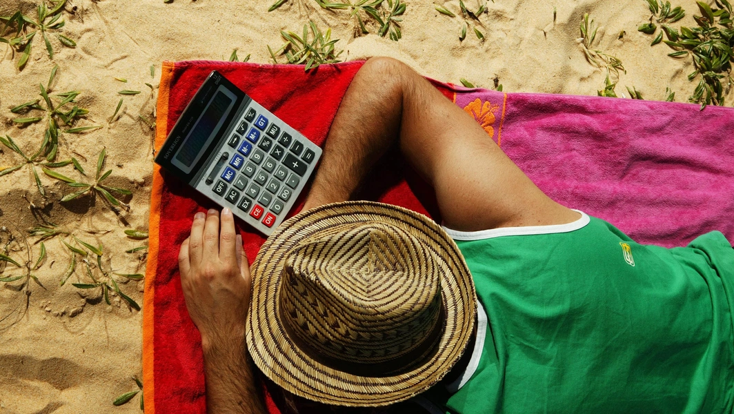 Strategies to achieve early retirement