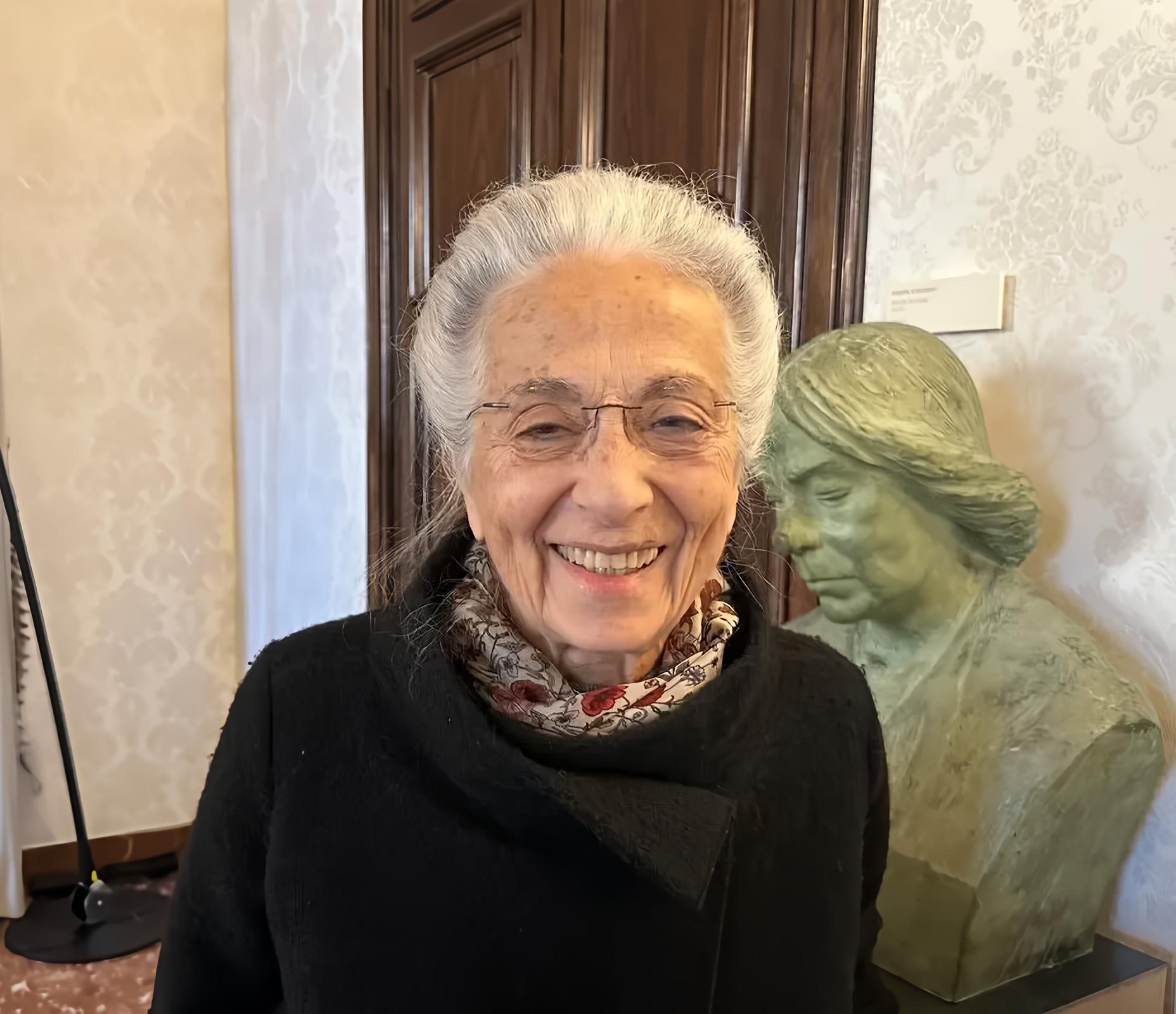 Levi-Montalcini e Chiara Garofalo, la scienza e la curiosità al Village