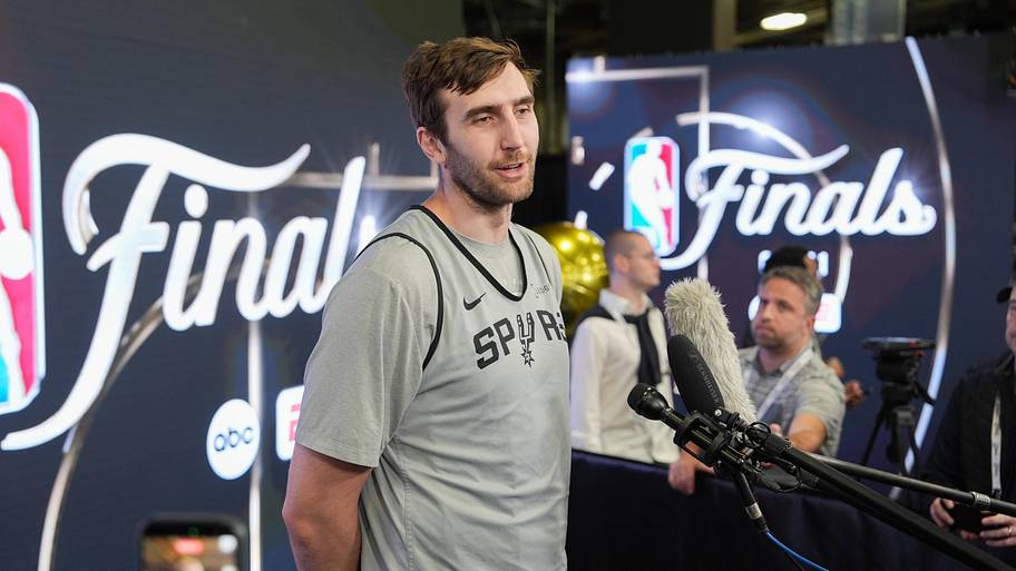 Injuries we’re monitoring for Knicks, Spurs ahead of NBA Finals Game 5