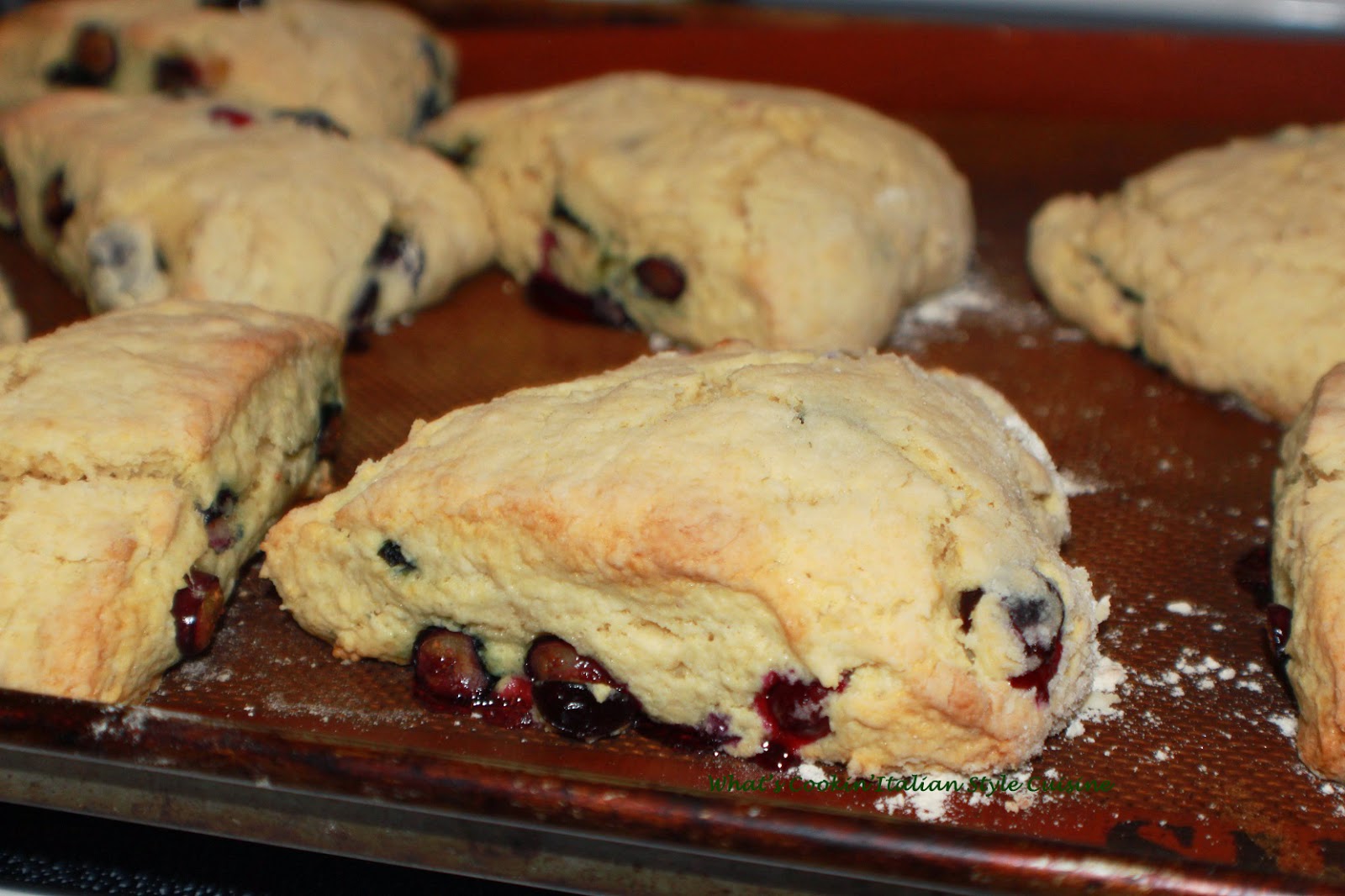 Olive savory scones