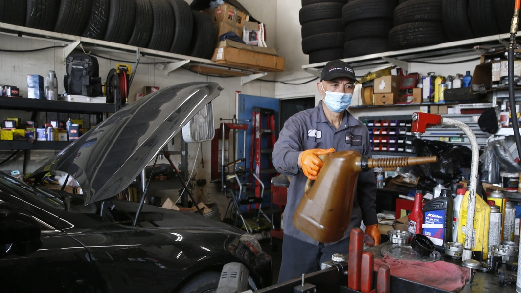 Modern oil change myths and facts