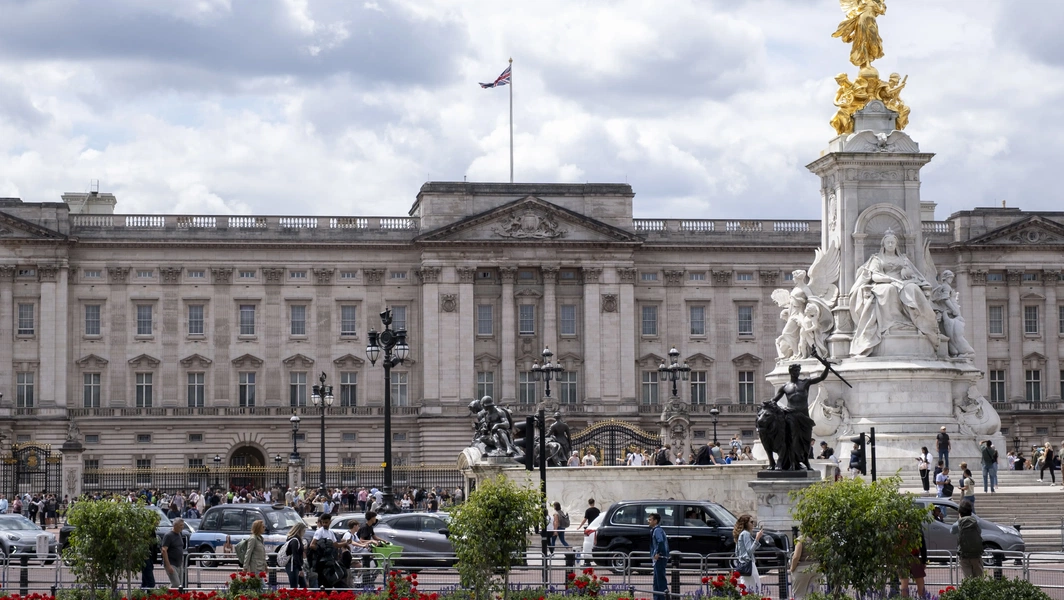 6 historic residences of the British royal family