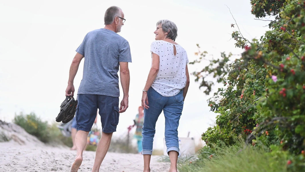 19 habits to avoid after turning 50
