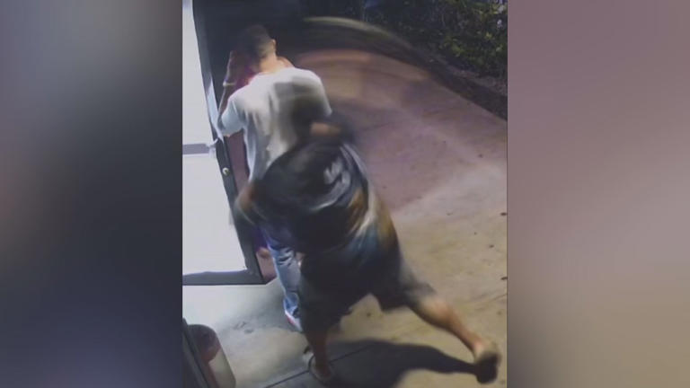 Man arrested, released after hammer attack outside Maui bar