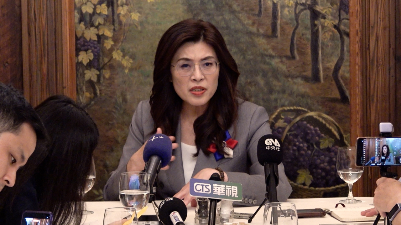 KMT chair Cheng Li-wun’s Washington visit draws praise and protest