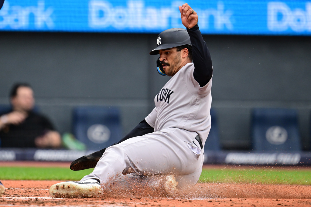 Yankees OF Grisham leaves game at Toronto in 6th inning because of ...