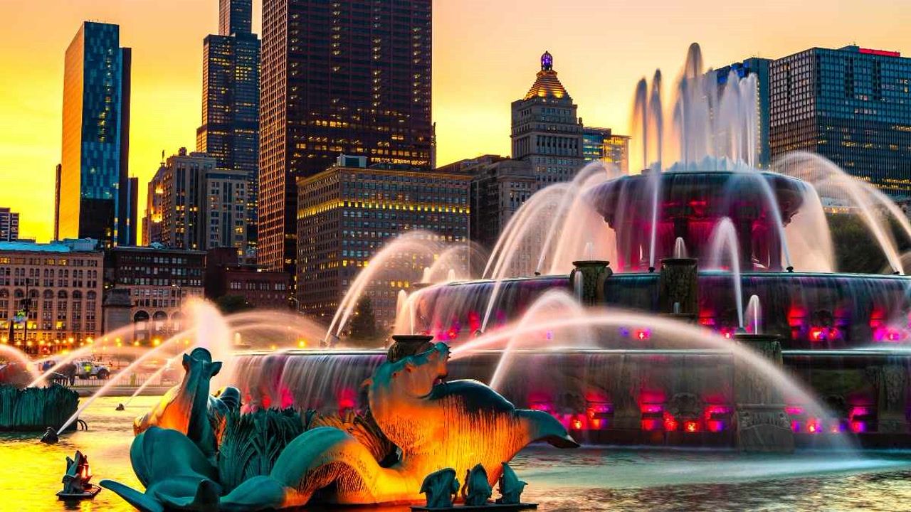 Chicago Father's Day fun: Deep dish, Cubs & Cloud Gate await!