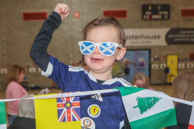 Glasgow nursery kids strike up friendships at World Cup-style football ...