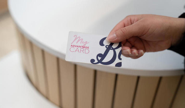 Calling all smart shoppers! Do you have the Advantage Card that's ...