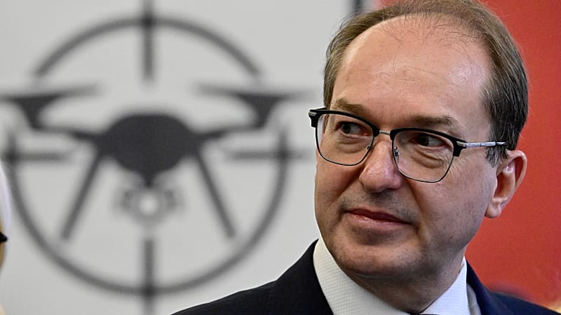 Could drones target Germany's parliament? Minister warns of growing threat