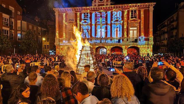 San Xuan hace a Mieres la capital festiva de Asturias hasta el 24 de junio