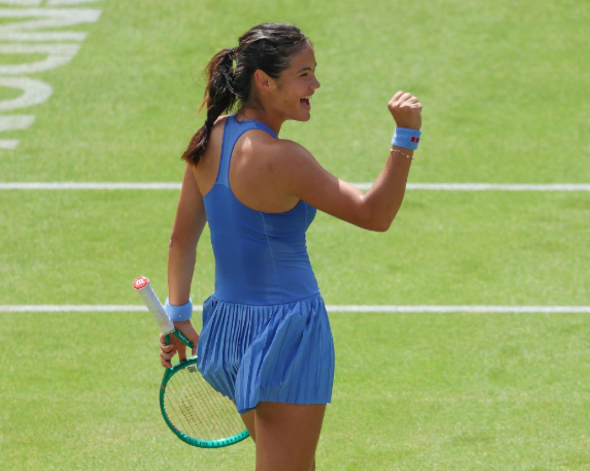 Emma Raducanu thrilled to 'get Sorana Cirstea' back at home court in ...