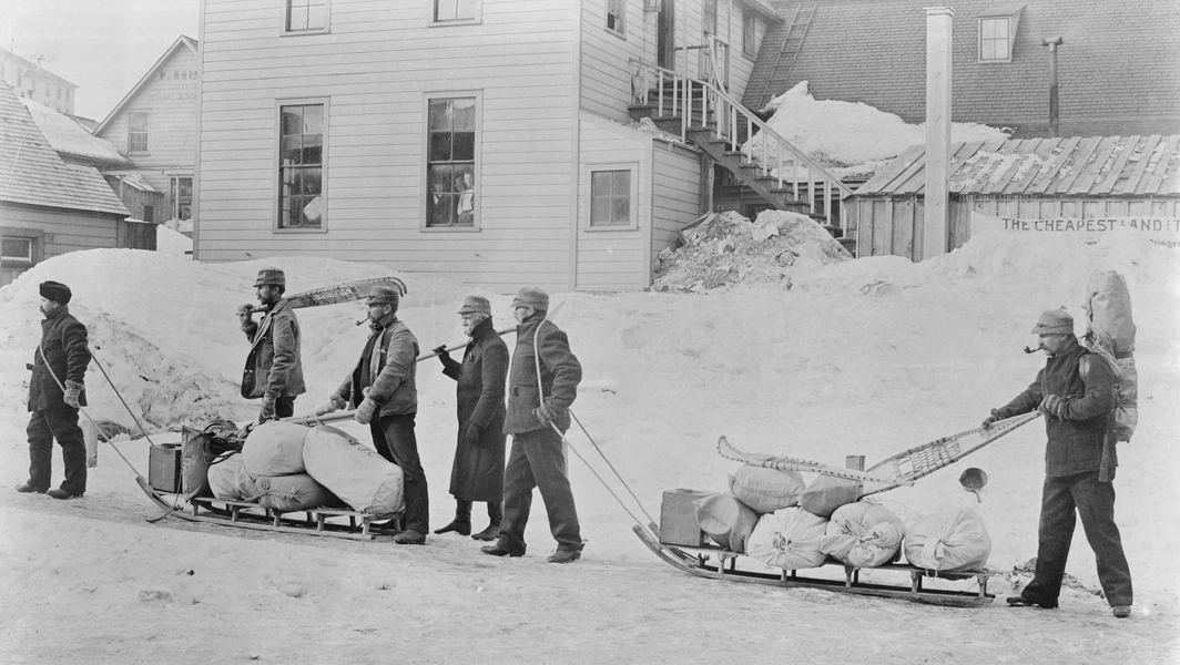 18 striking images of life on the American frontier