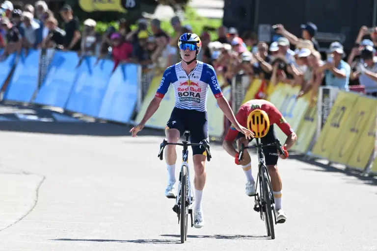 Maxim Van Gils thanks French girlfriend Mathilde and Remco Evenepoel ...
